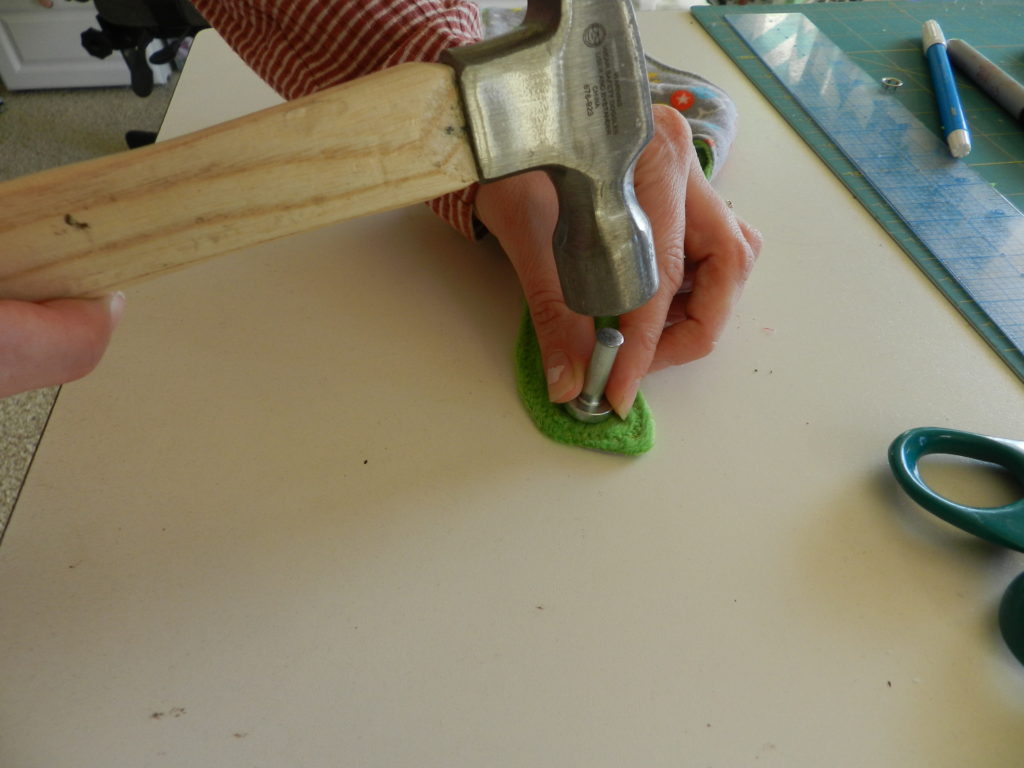 How to make a binky bib in 20 minutes | Sassy Cassy's