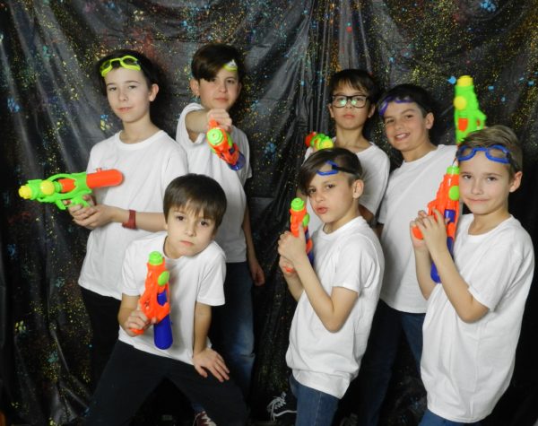 Paint Gun War Party | Sassy Cassy's