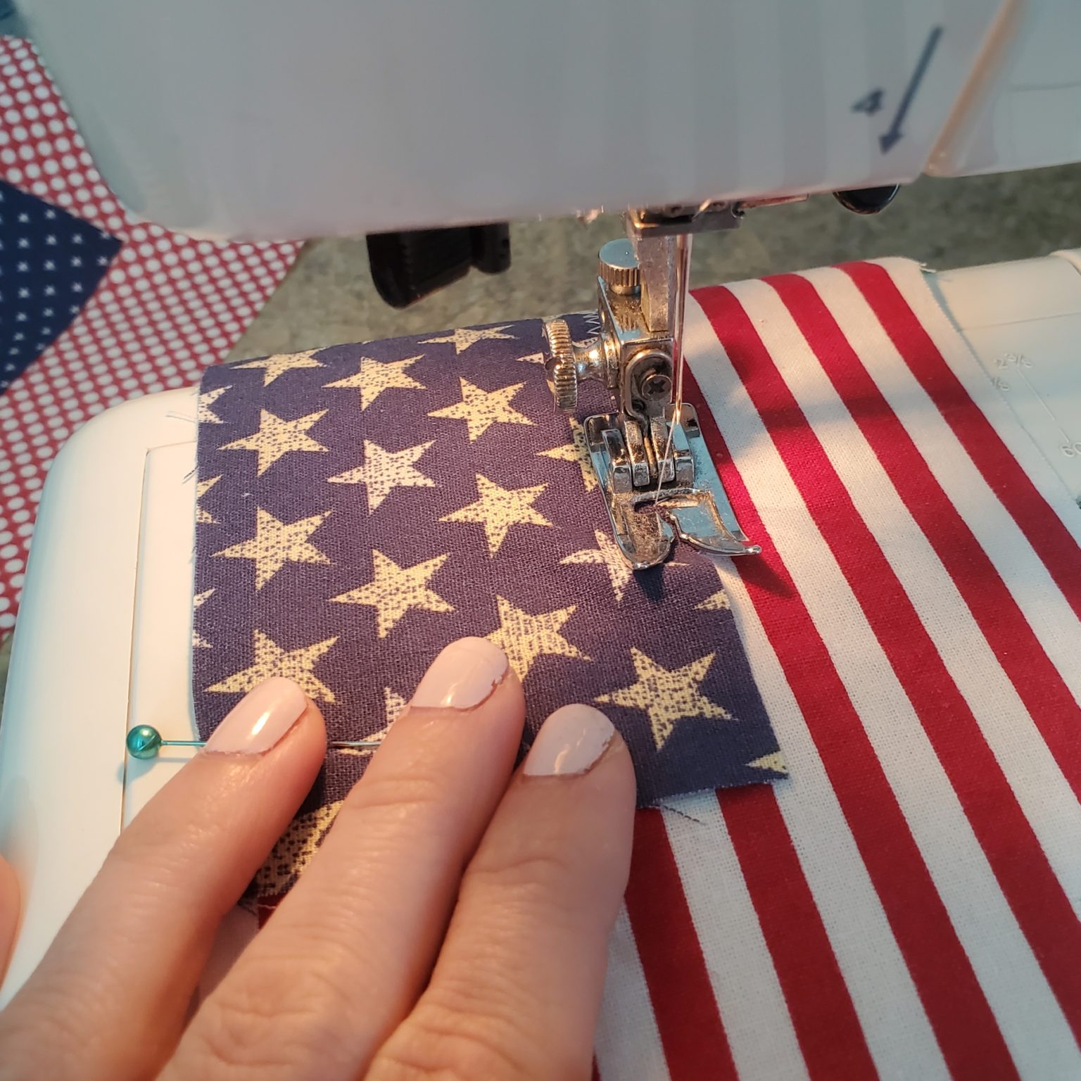 How Sew Patriotic Flags Using Fabric Scraps | Sassy Cassy's